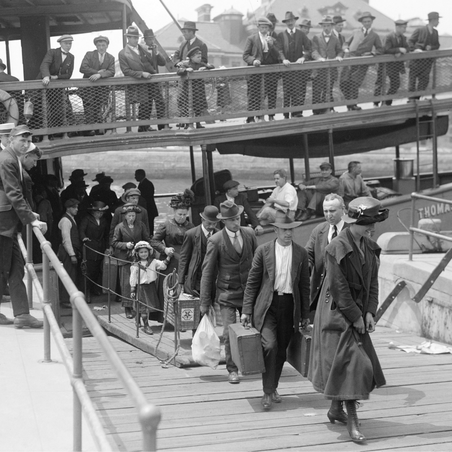 Ellis Island: The Dream of America - Toledo Alliance for the Performing ...